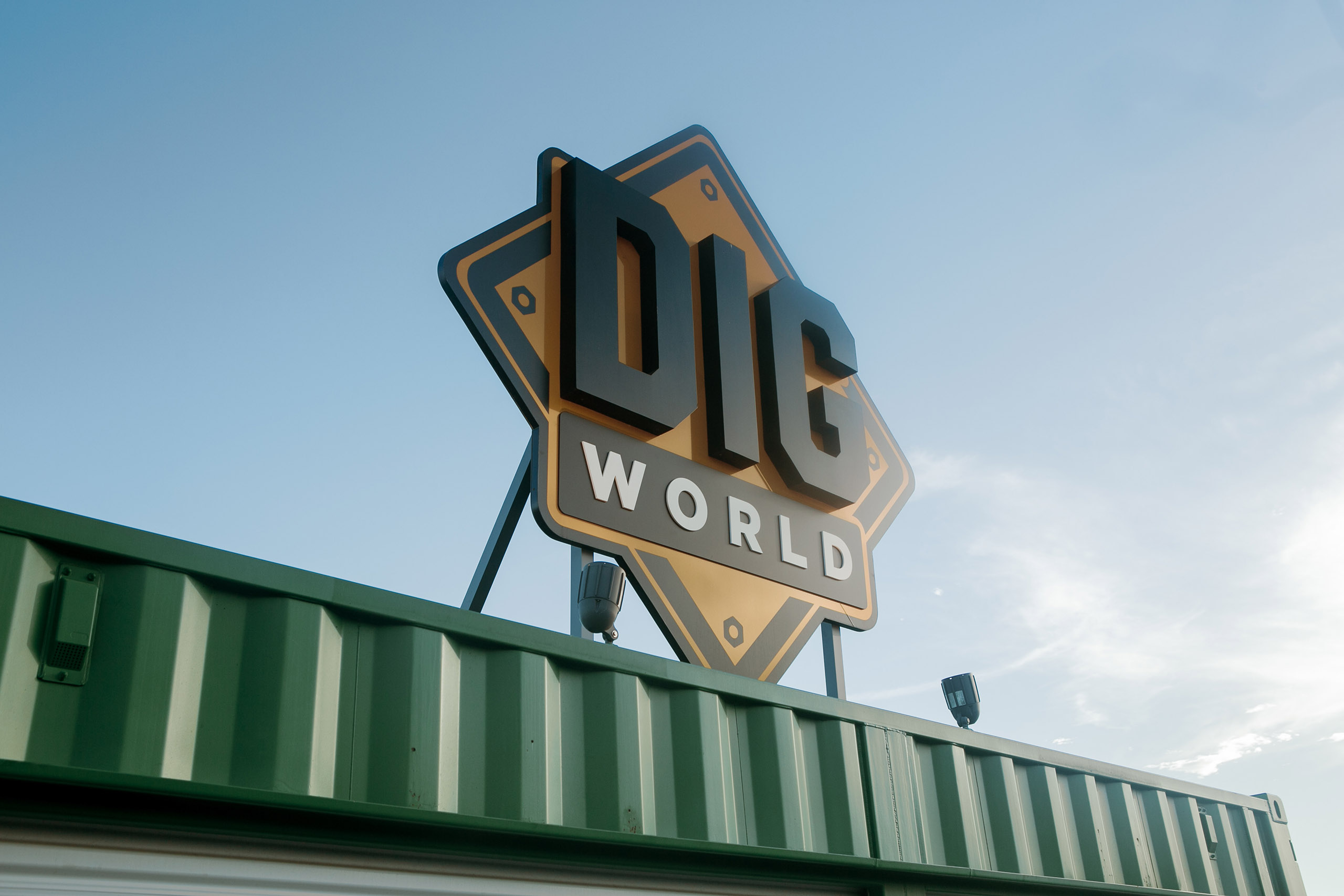 About Dig World | Our Story & Mission