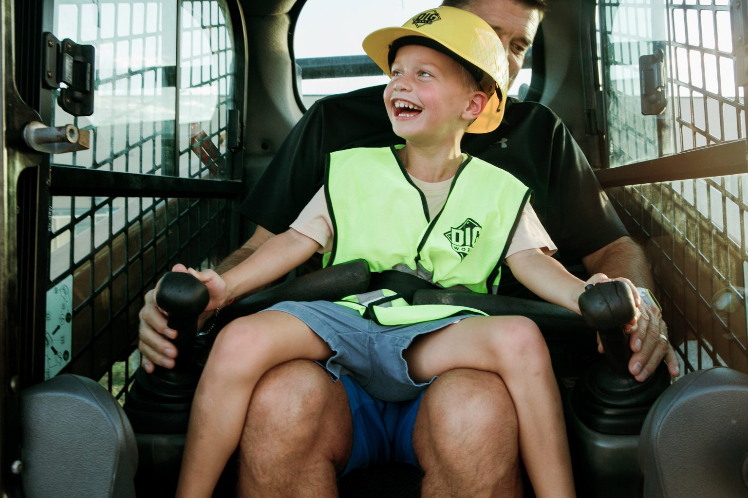 About Dig World | Our Story & Mission