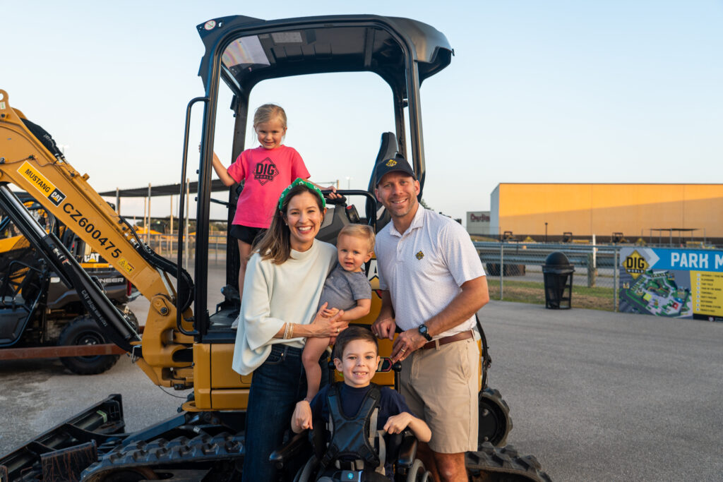 Dig World | Heavy Construction Equipment for Kids | Now Open!